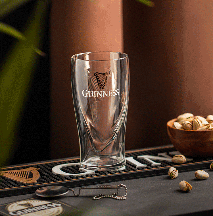 Guinness Glasses For Sale Personalised Glassware Guinness Webstore Eu